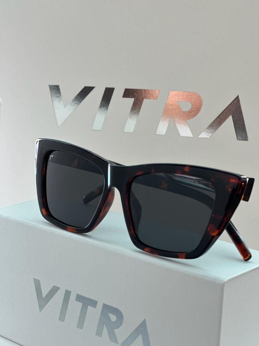 Posh tortoise smoke polarised – Vitra Chile